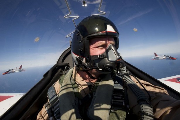 Fly Navy – The Book – Photorecon