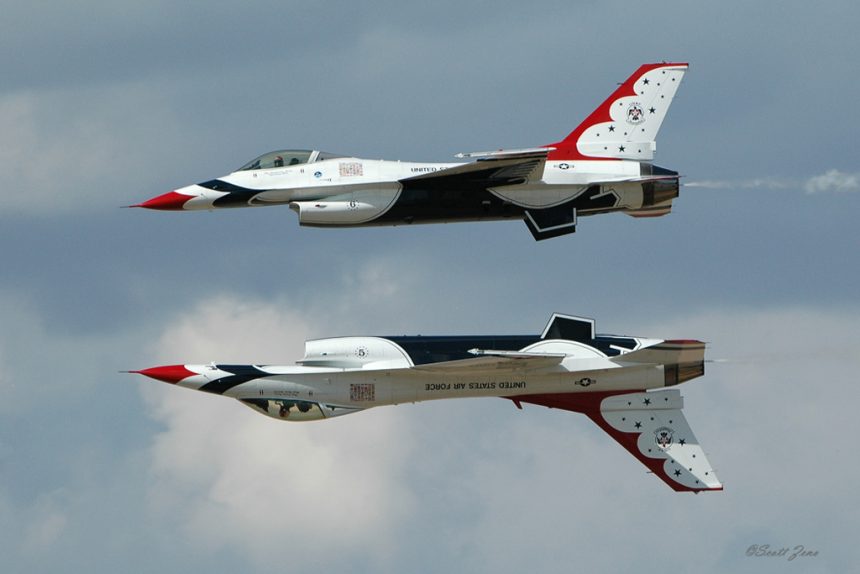 The USAF’s Thunderbirds Mark 70 Years of Flight – Photorecon