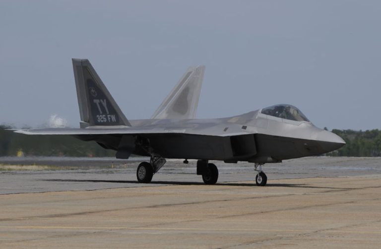 What To Expect at 2023’s EAA AirVenture Oshkosh – Photorecon