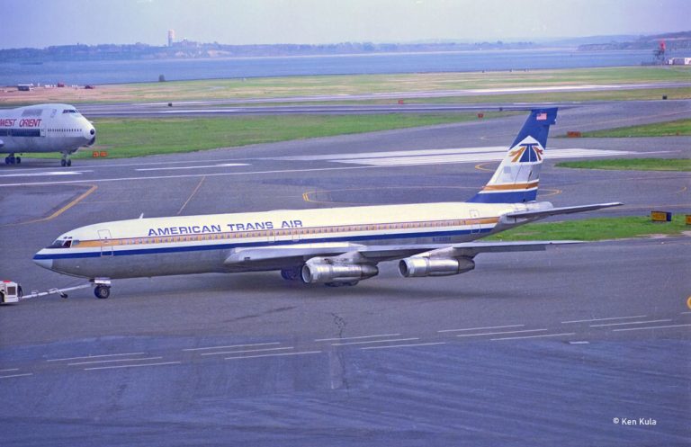 A Scrapbook of Boeing B-707 Photos – Photorecon
