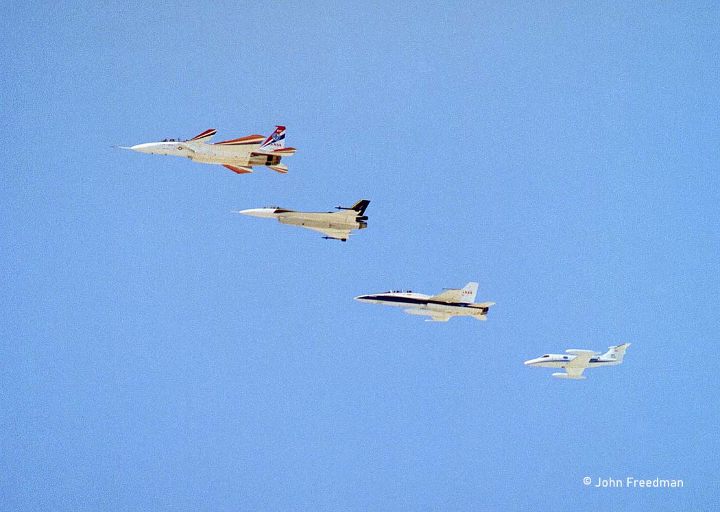 ED 99 NASA Flypast – Photorecon